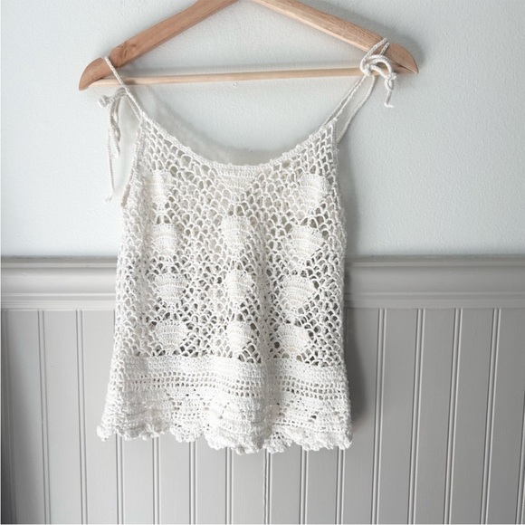 Handmade | Tops | Chic White Crochet Seashell Tank Top | Poshmark